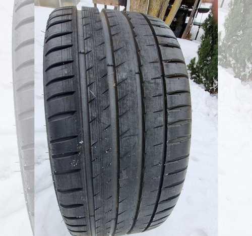 Michelin Pilot Sport 4 275/40 R19 105Y