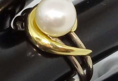 Стильное золотое кольцо 585