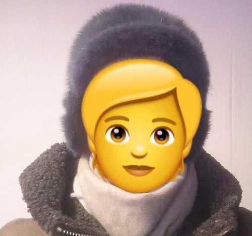 Шапка женская зимняя "жокейка"