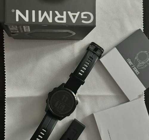 Garmin fenix 7s sapphire solar titanium