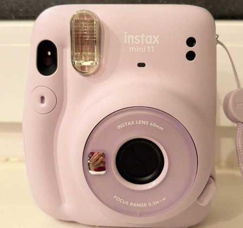 Фотоаппарат instax mini 11