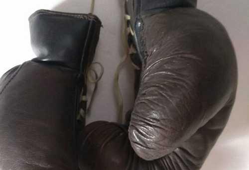 Перчатки боксерские детские кожаные СССР