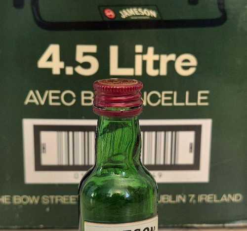 Коробка от виски Jameson