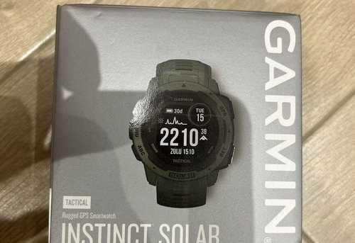 Часы Garmin Instinct Solar Tactical green