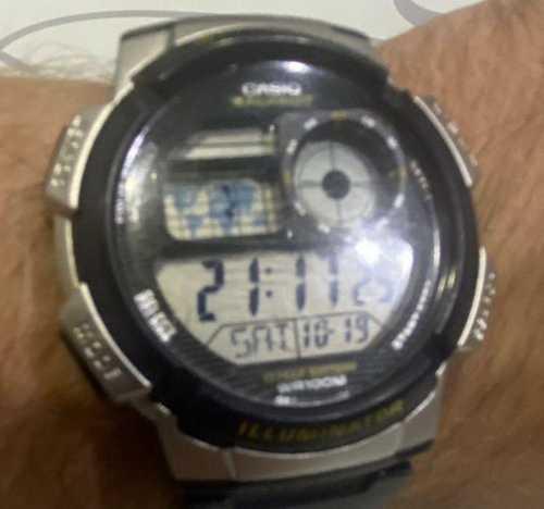 Наручные часы Casio AE-1000W