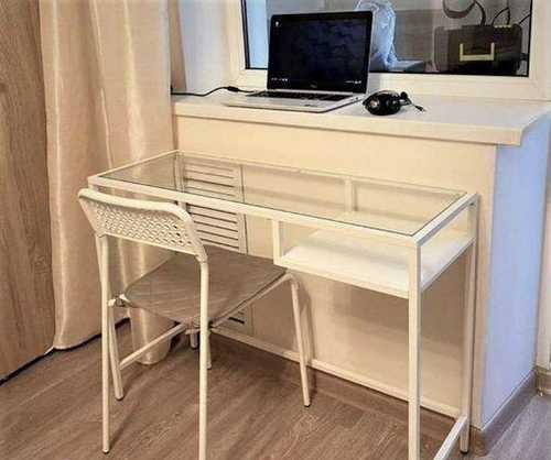 Столик для ноутбука IKEA Витше