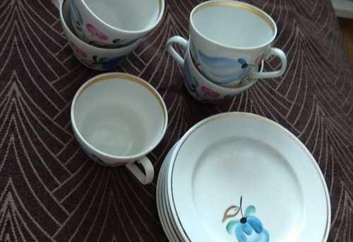 Чайные чашки с блюдцами
