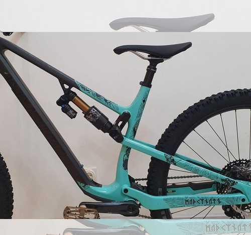 Карбоновая рама 29 Rocky Mountain