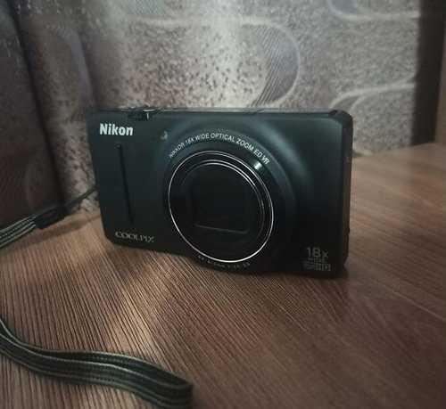 Цифровой фотоаппарат Nikon CoolPix S9200