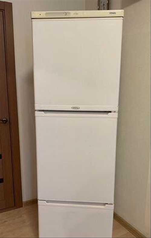 Холодильник трехкамерный Stinol