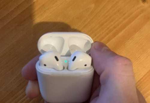 Apple air pods 2