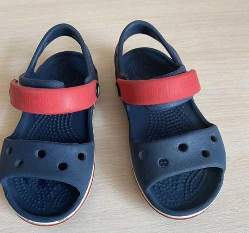 Сандалии crocs c7