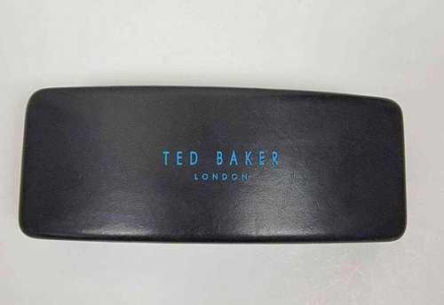 Кожаный жесткий футляр для очков Ted Baker