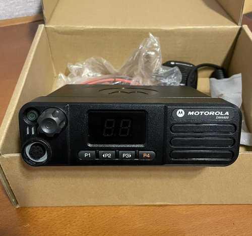 Автомобильная рация Motorola DM 4400e; 4401e