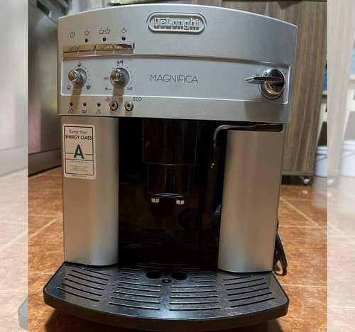 Кофемашина Delonghi Magnifica esam 3200