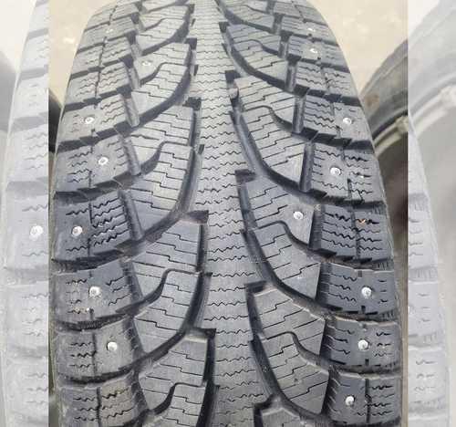 Hankook I'Pike RW11 215/60 R16 95T