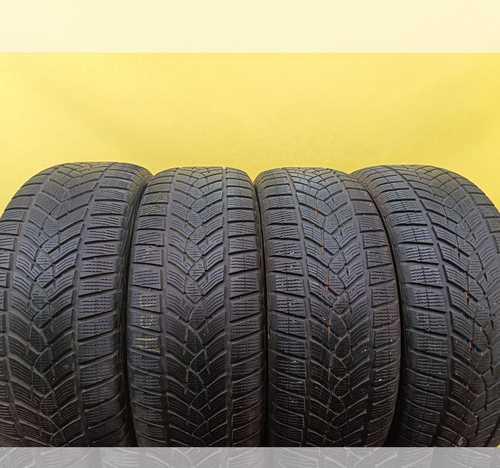 Goodyear UltraGrip Performance 235/55 R19 Y