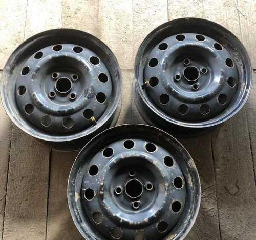 Штампованные диски r15 4x100