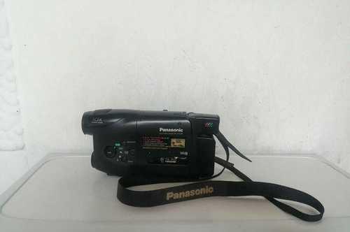 Видеокамера Panasonic кассетная