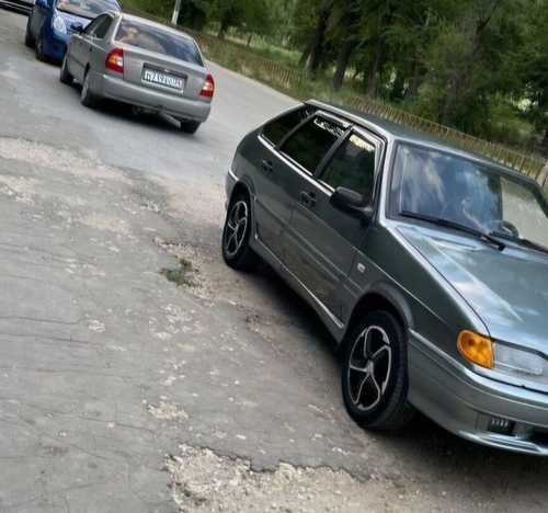 Калеса литые диски r15