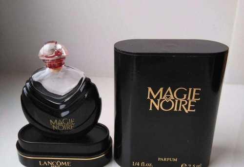 Magie Noire Lancome