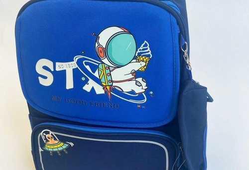 Рюкзак школьный для мальчика 1-4 класс синий