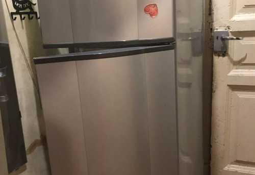 Холодильник Whirpool WBM 286-SF