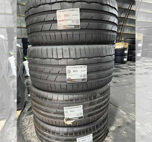 Hankook Ventus S1 Evo 3 K127 275/30 R21 и 245/35 R21 104Y