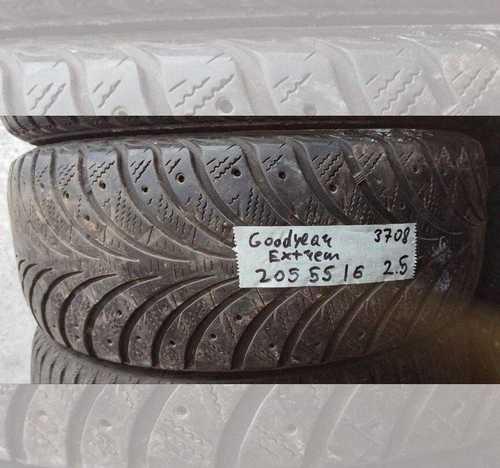 Goodyear UltraGrip Extreme 205/55 R16