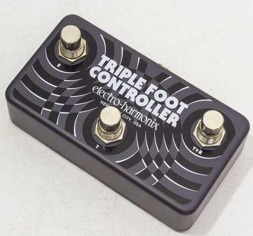 Electro-Harmonix Triple Foot Controller