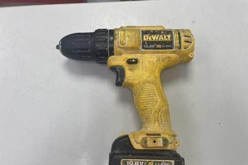 Ч69 Дрель-шуруповерт Dewalt dcd700c2