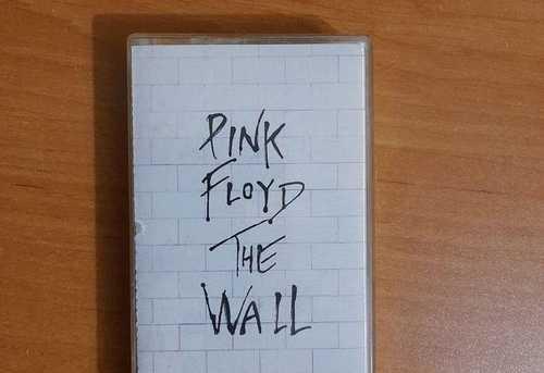 Кассета группы "Pink Floyd" ("The Wall")