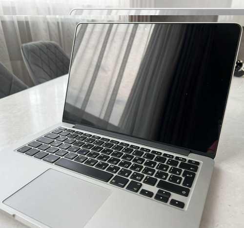 MacBook pro (Retina, 13-inch, Early 2015)