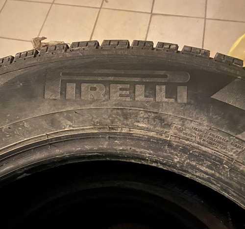 Pirelli Ice Zero FR 225/65 R17 106T