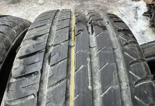 Viatti Strada Asimmetrico 215/50 R17 91