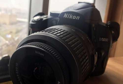 Зеркальный фотоаппарат Nikon D5000