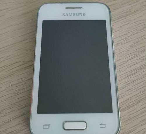 Телефон Samsung Galaxy Young 2 SM-G130H