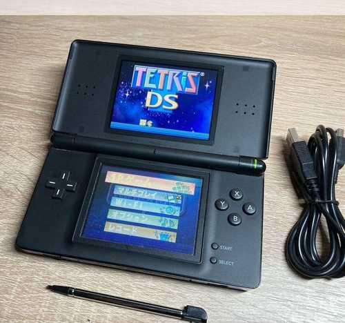 Nintendo DS Lite