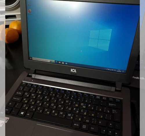 Ноутбук ICL Raybook Si1010