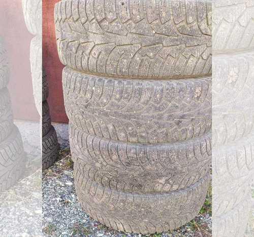 Nokian Tyres Hakkapeliitta 5 235/65 R17