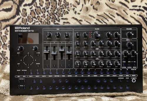 Roland SH-4d