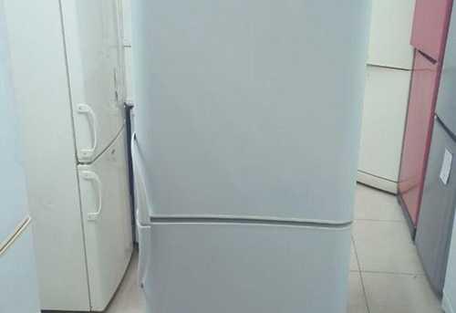 Холодильник Indesit C 132 G
