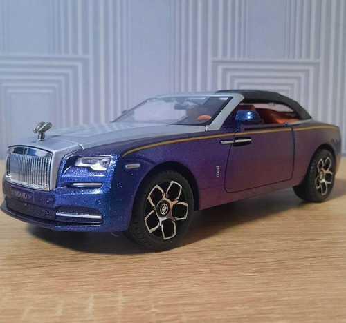 Модель автомобиля Rolls-Royce Dawn