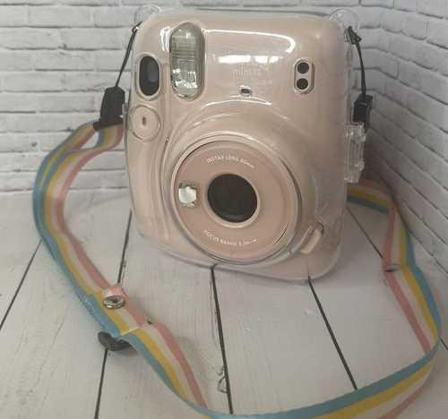 Фотоаппарат instax mini 11 pink