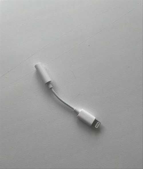 Переходник для iPhone Apple Lightning to 3.5mm