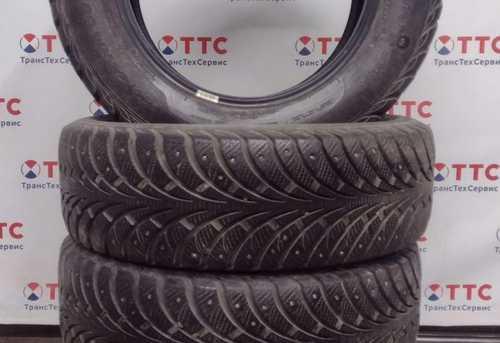 Sava Eskimo Stud 215/65 R16