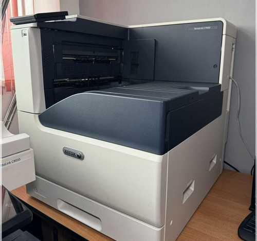 Xerox VersaLink C7000 Printer