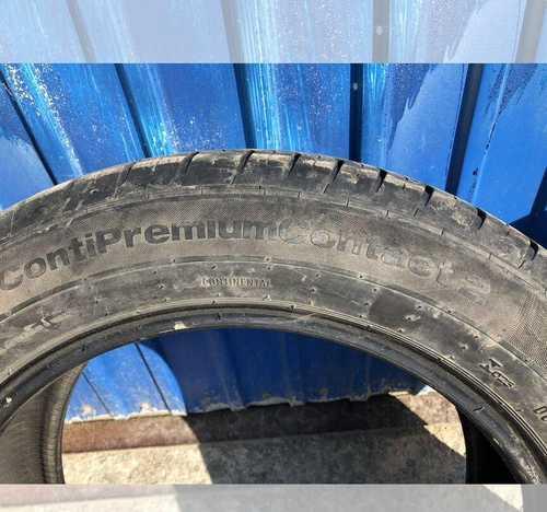 Continental ContiPremiumContact 2 215/55 R17 94V