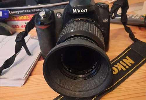 Зеркальный фотоаппарат nikon D50