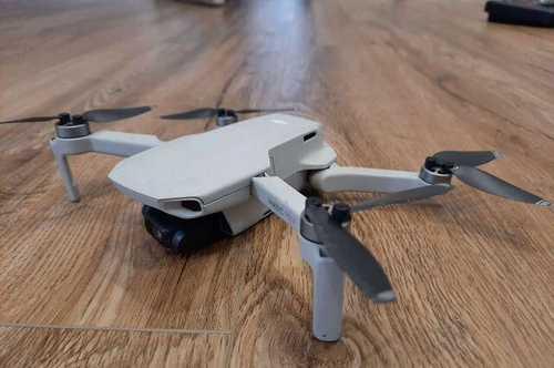 Квадрокоптер dji mavic mini